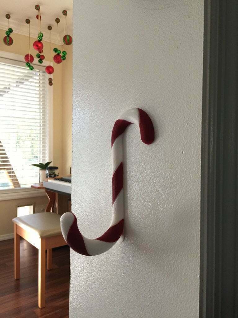 Free STL file Candy Cane Stocking Holder 🍬 ・Template to download and 3D ...