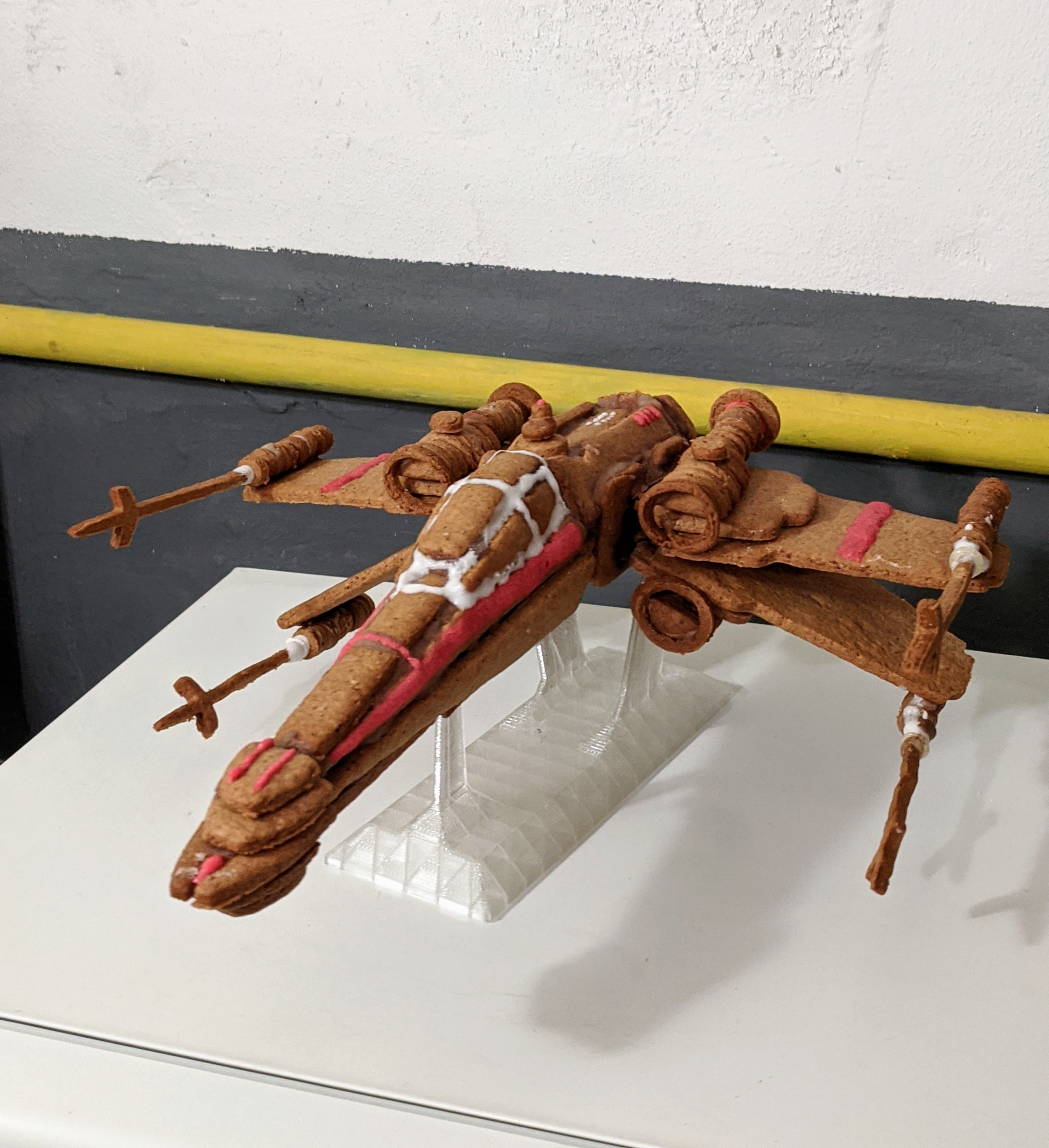 🚀 X-Wing Gingerbread Cookie Cutters・ 3D File for ・Cults