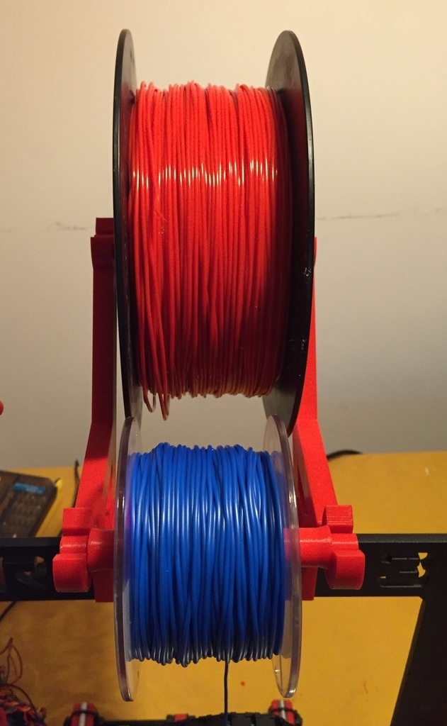 Fichier 3D gratuit Support de filament PLA / Filaflex. Changement ...