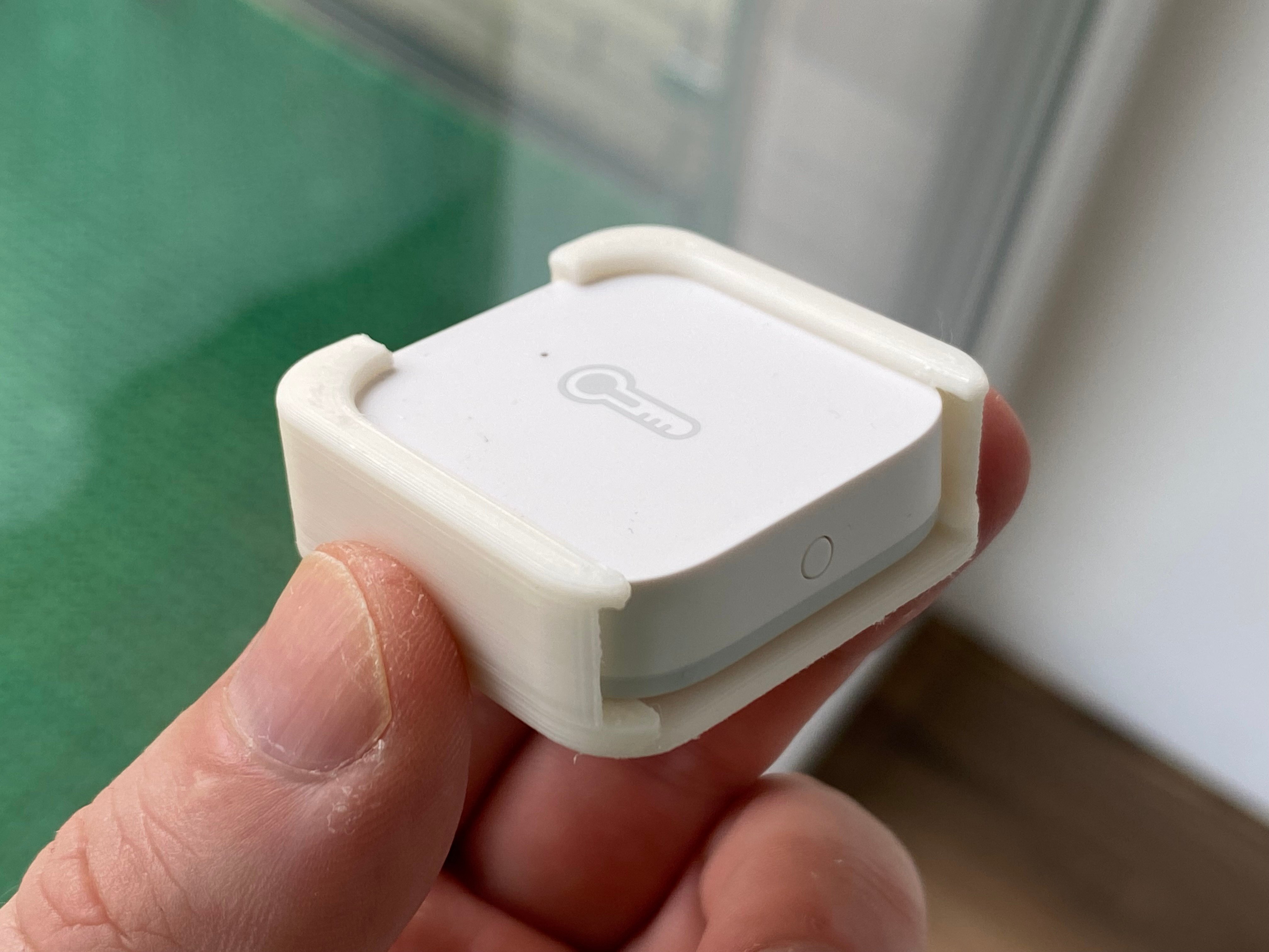3D printed Aqara temperature and humidity sensor (WSDCGQ11LM) holder・Cults