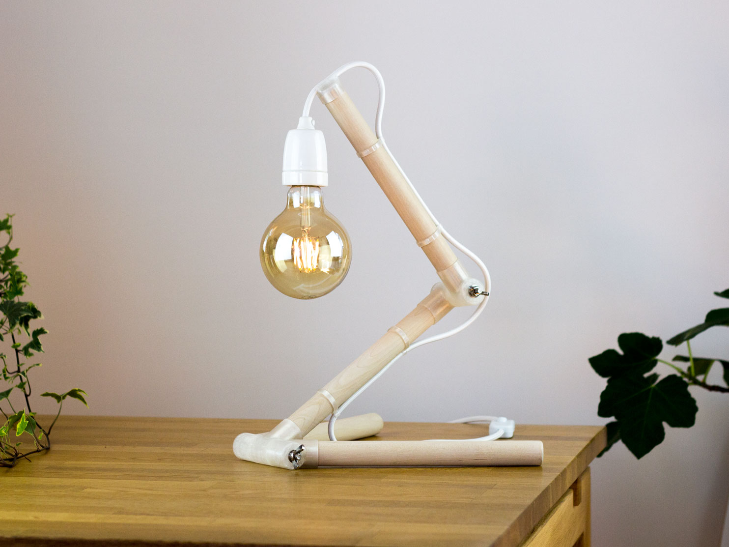 Free STL file Wooden Table Lamp 🪵 ・Template to download and 3D print・Cults