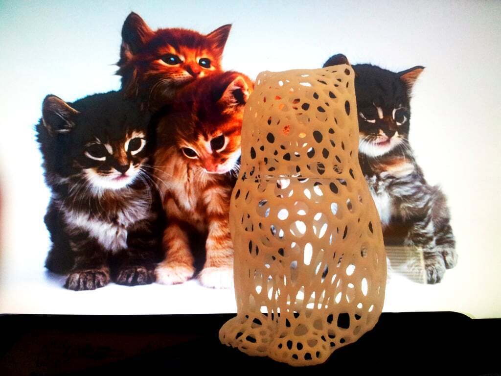 3D printed LASER CAT - Voronoi Style・Cults