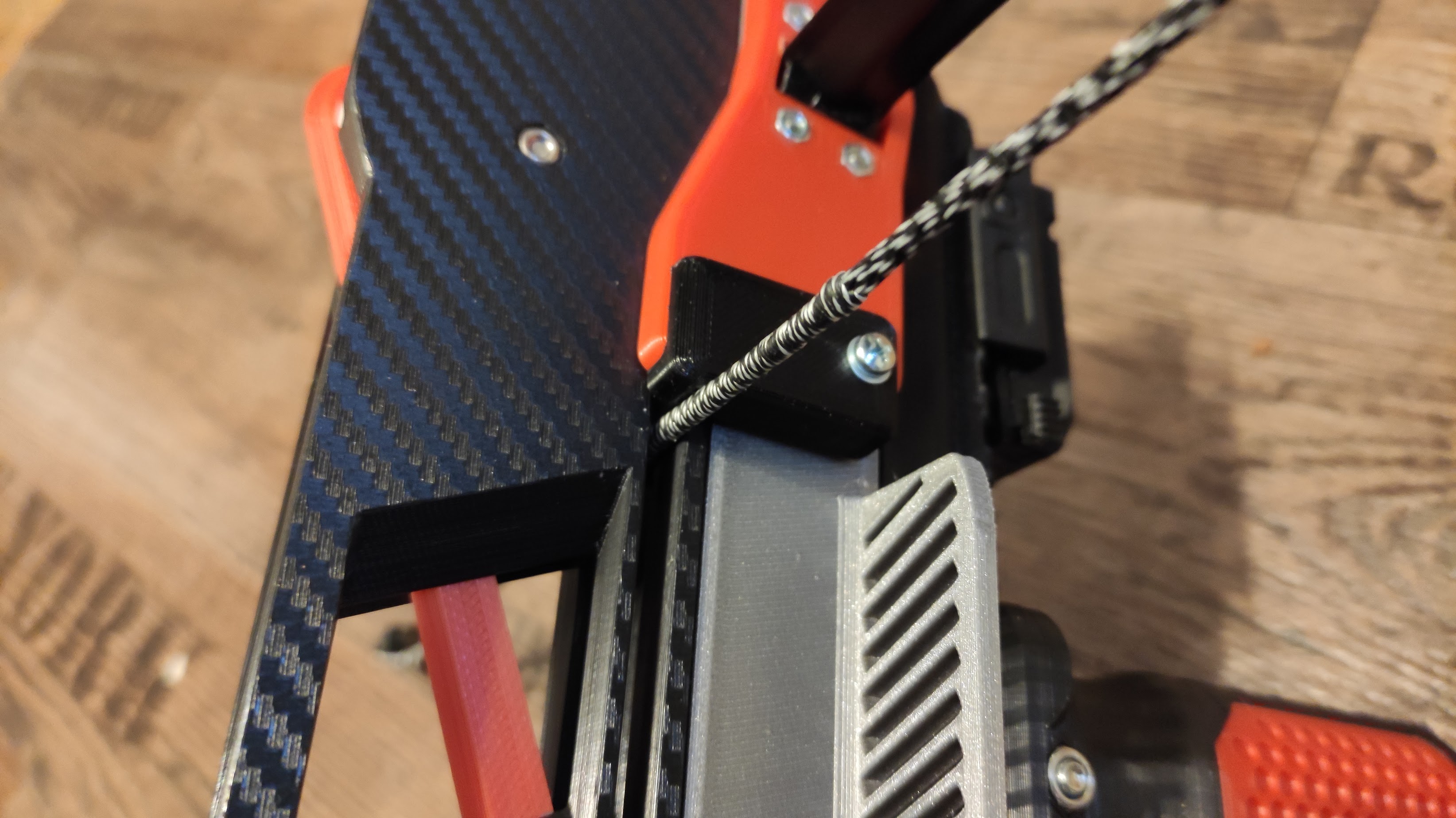 3D 打印 Adderini - 3D 打印连发弹弓/弩手枪・Cults