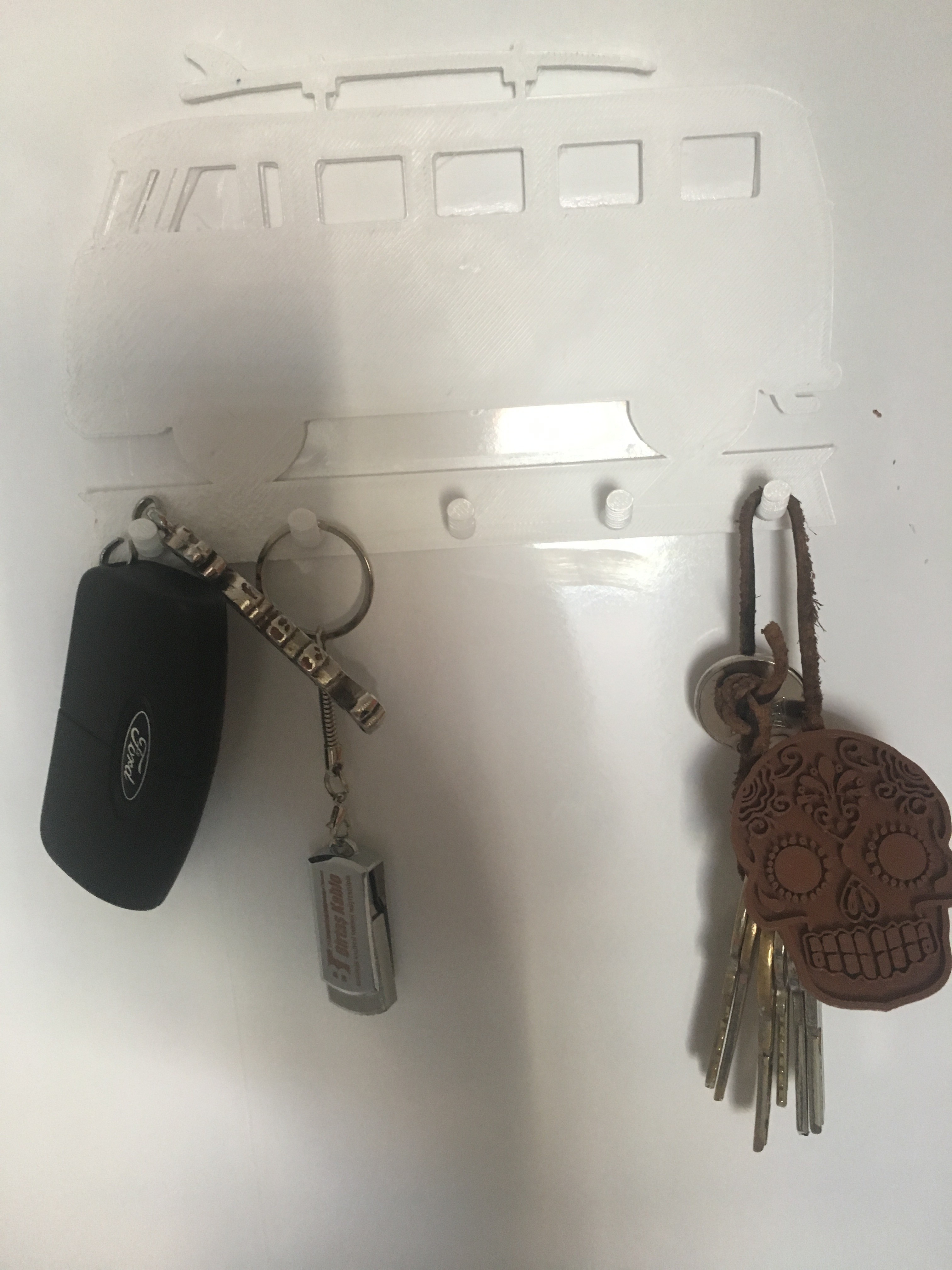 3D printable VW Bus Key Rack • made with Raise 3D N2・Cults