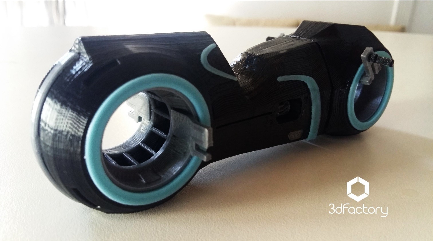 STL file Tron Legacy Light Cycle - 3dPrintable - 3dFactory Brasil 👽 ...