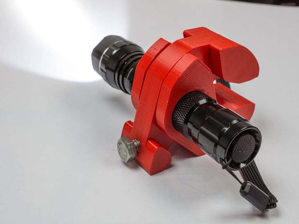 3D printable Flashlight Clamp・Cults
