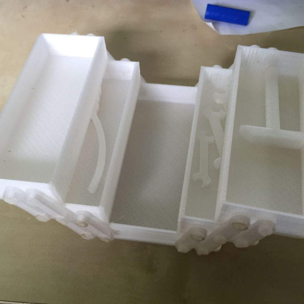 STL file Little Toolbox with opening mechanism 🧰 ・3D printing design to ...