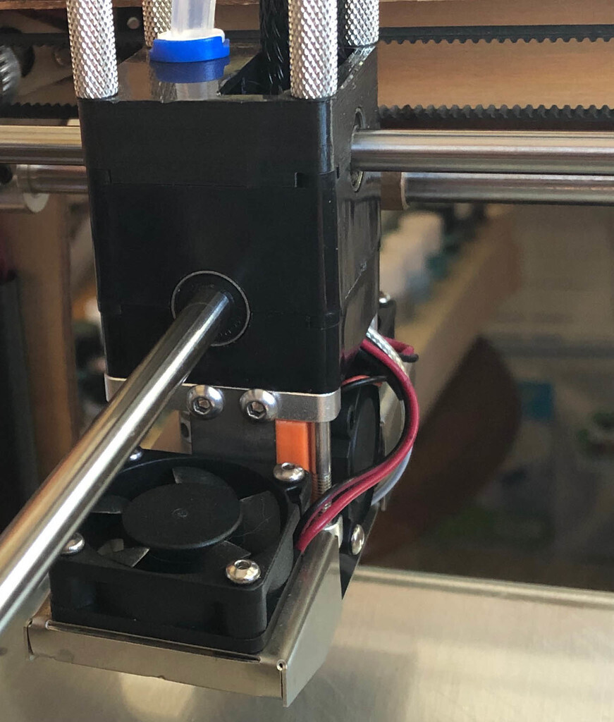 Free STL file Ultimaker 2 / 2+ Printhead Fan Duct 🔧 ・3D printer design ...