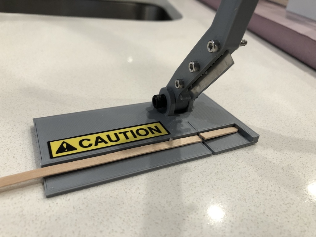 Free STL file Razor Blade Cutter 🪒 ・3D printing model to download・Cults