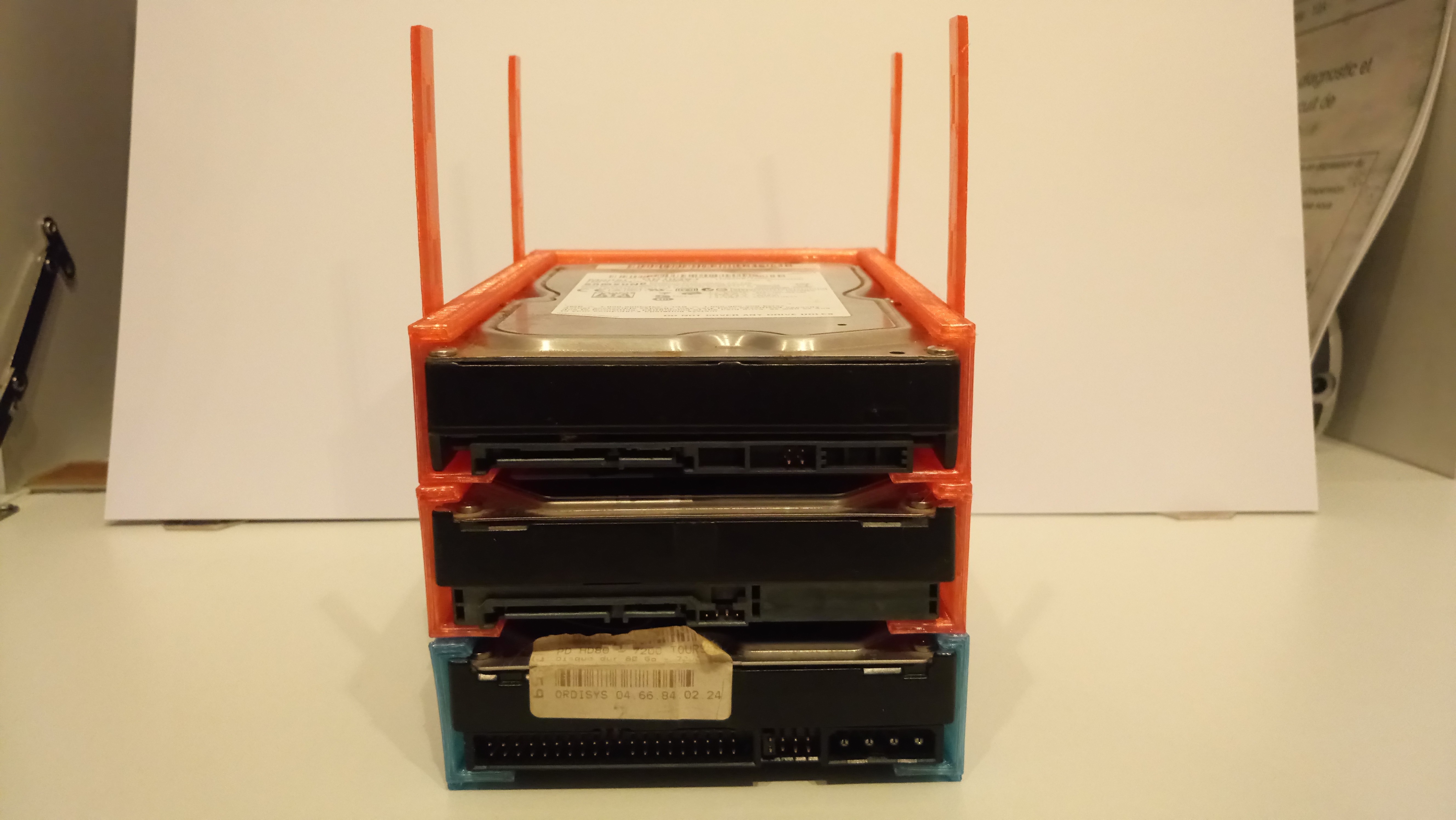 💾 Rack for a hard disk drive・ STL File for ・Cults