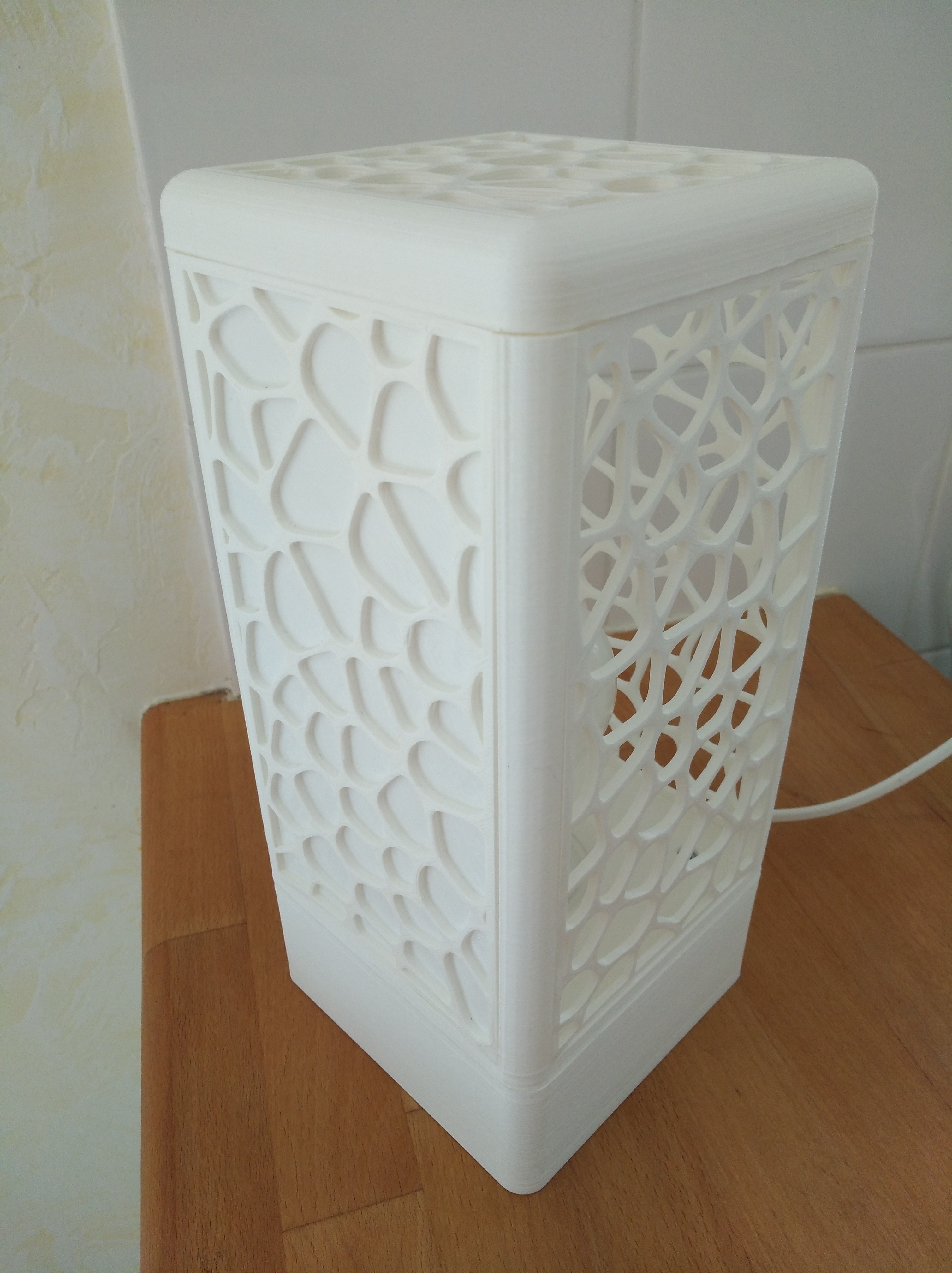 🔦 Customisable tower lamp・Free STL File for ・Cults