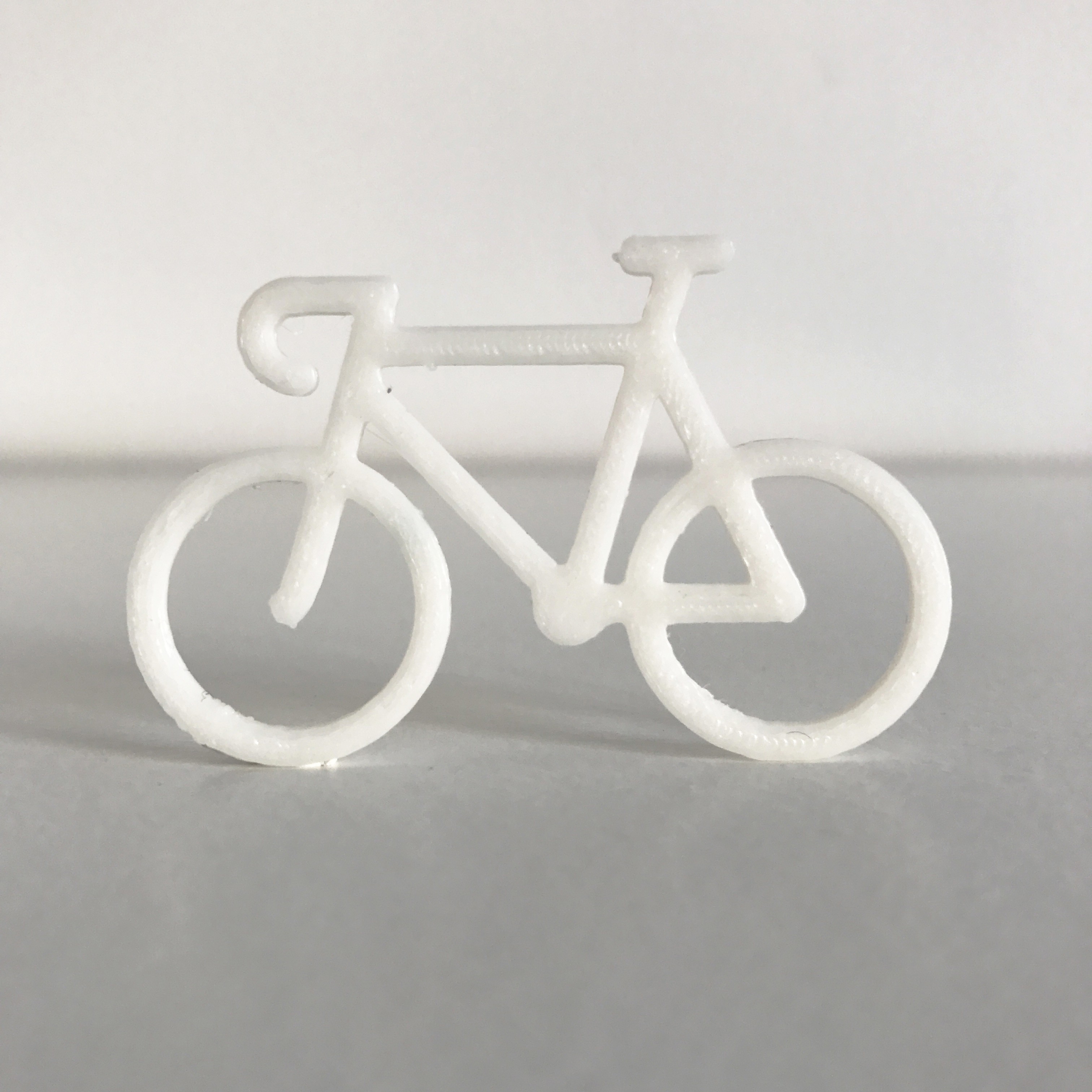 Free STL file Little bike 📱 ・3D printable model to download・Cults