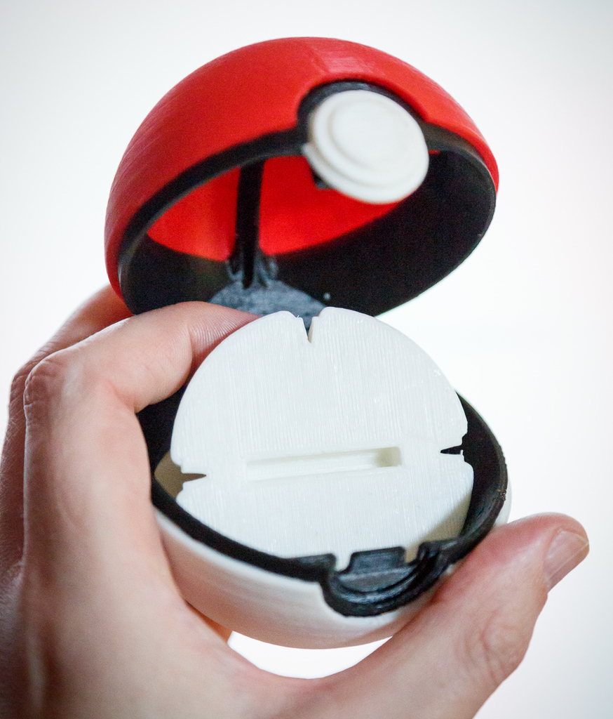 Free 3D file Pokeball Inset for DS Gamecard 🐉 ・3D printable design to ...