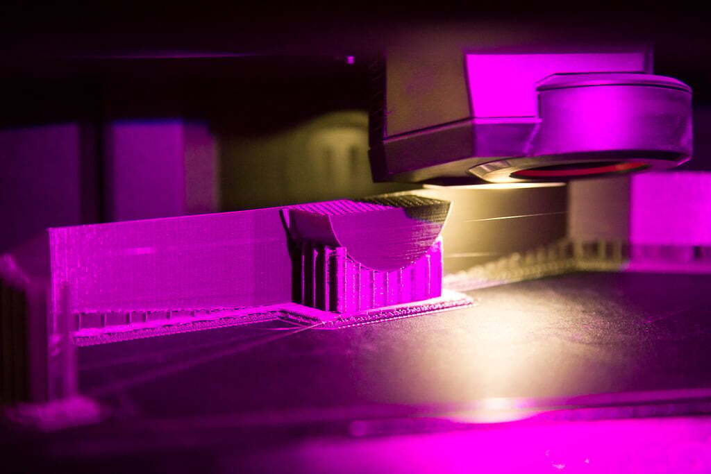 3D printing Filament Spool Fixture for Makerbot Replicator +・Cults