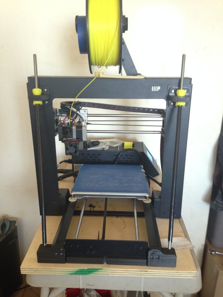 3D printable Z braces for Wanhao Duplicator i3, Cocoon Create, Maker ...