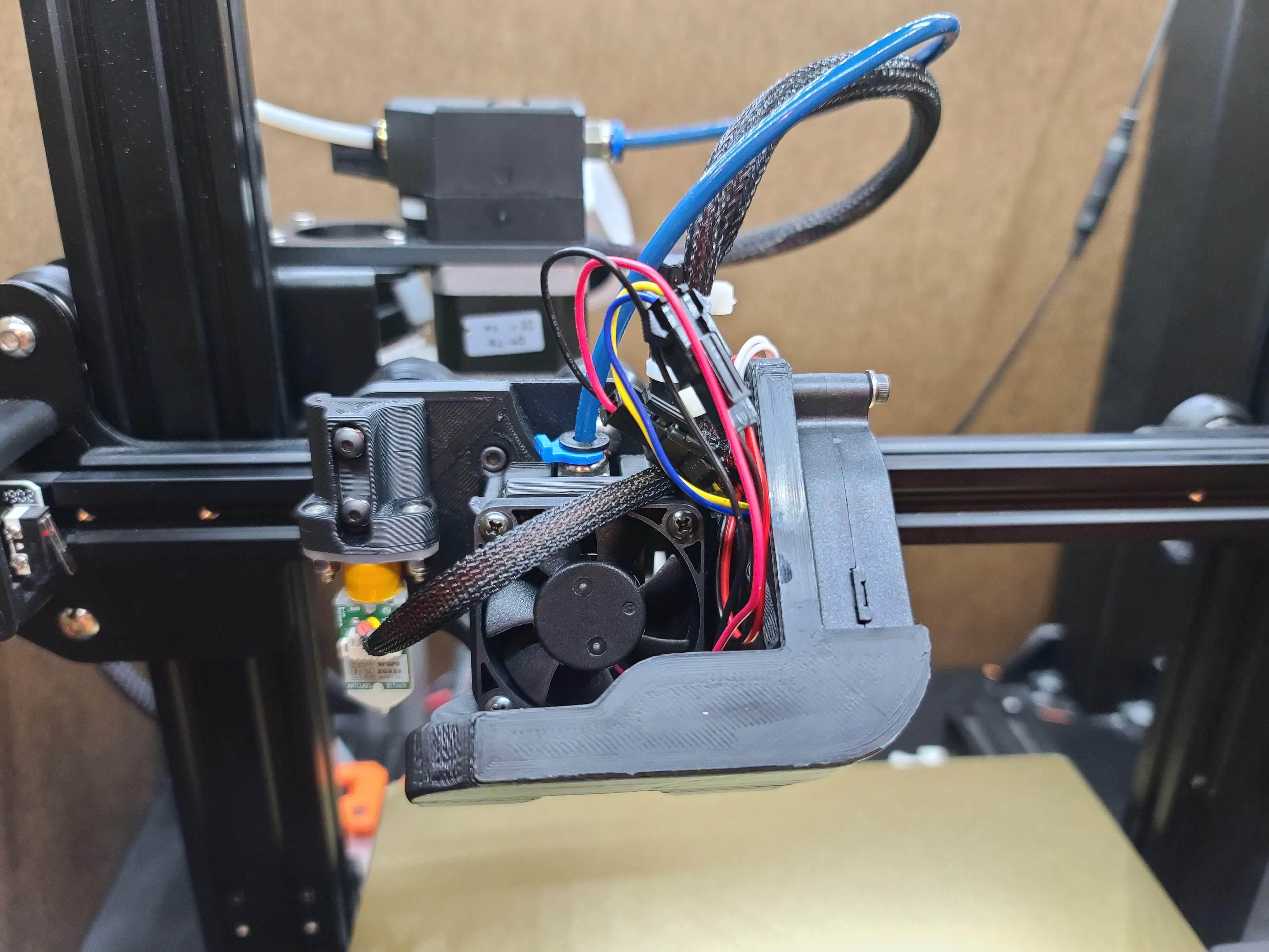 3D printing Creality Stock Hotend Mount & Part cooling with BLT & EZABL ...