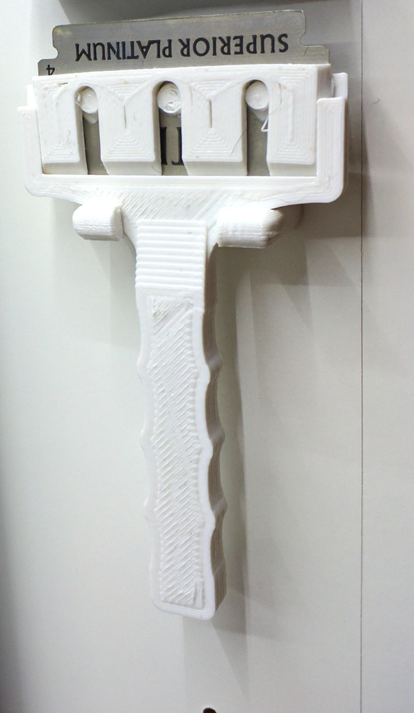 Free 3D file Mount for miquelmartin's "Astra Razor Blade Holder" 🪒 ・3D ...