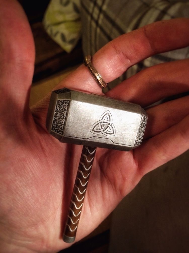 3D printed Mjolnir • made with 3D Systems SLA 7000・Cults