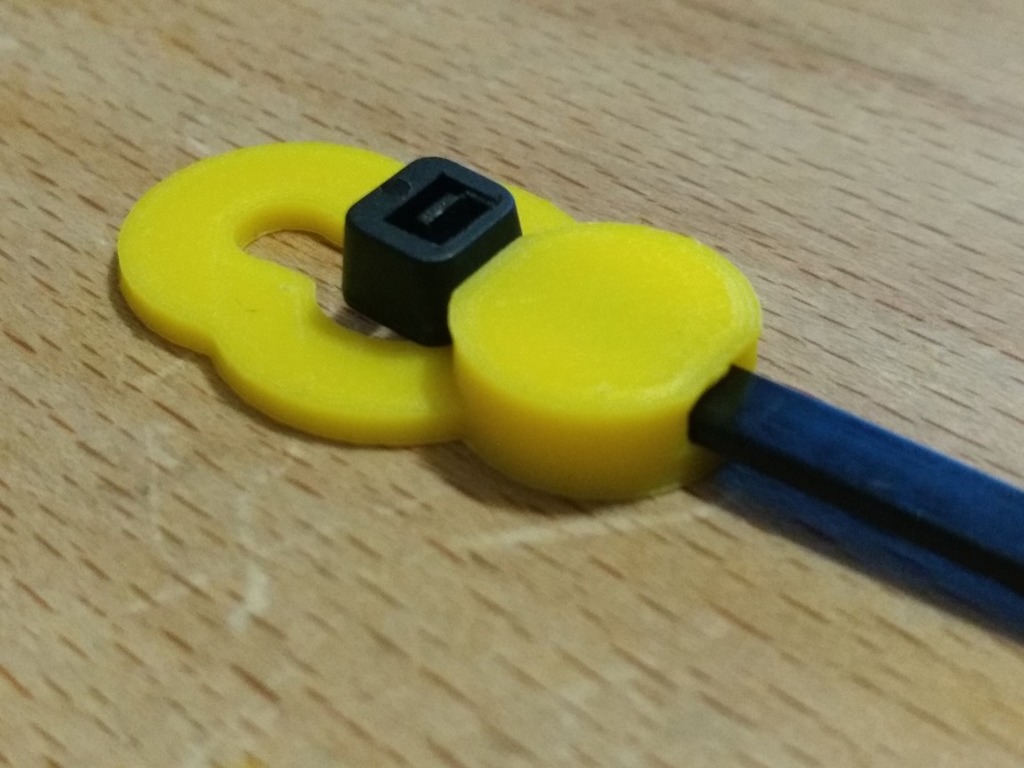 Free 3D file trimmer blade using zip tie 🤐・3D printer model to download ...