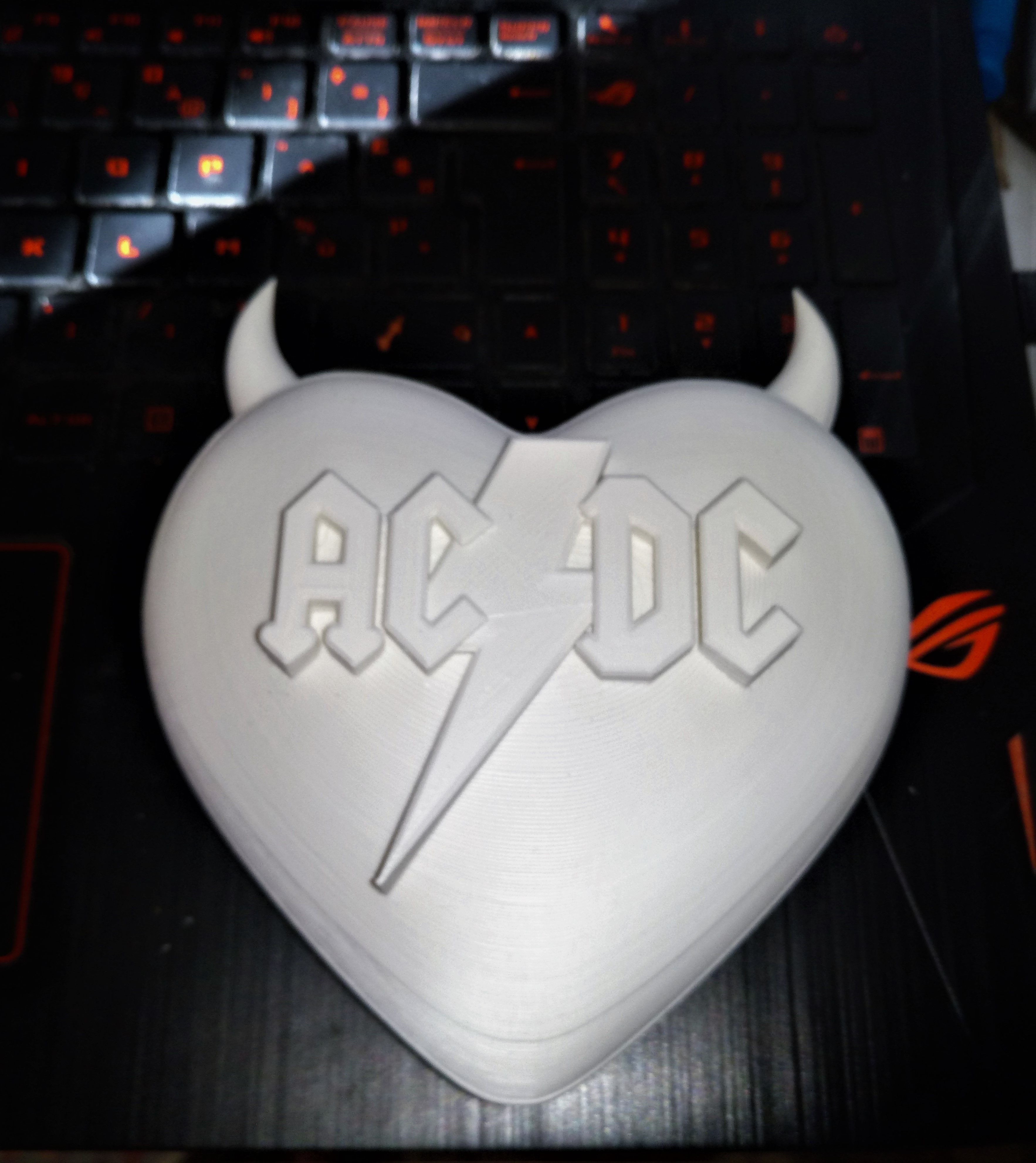 STL file ACDC logo heart with horns 💜 ・3D printing design to download・Cults