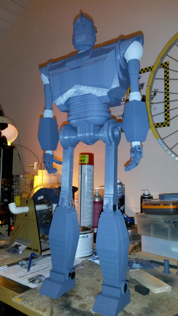 🎲 The Iron Giant・Free 3D File for ・Cults