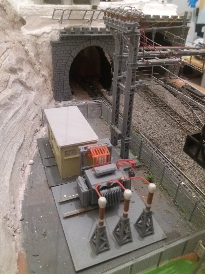 3D file 1500v substation ⚡ ・3D printer design to download・Cults