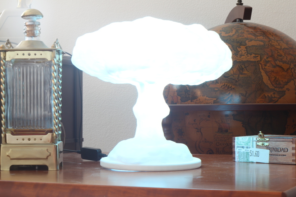 🍄 Mushroom Cloud Lamp・Free STL File for 3D printing・Cults
