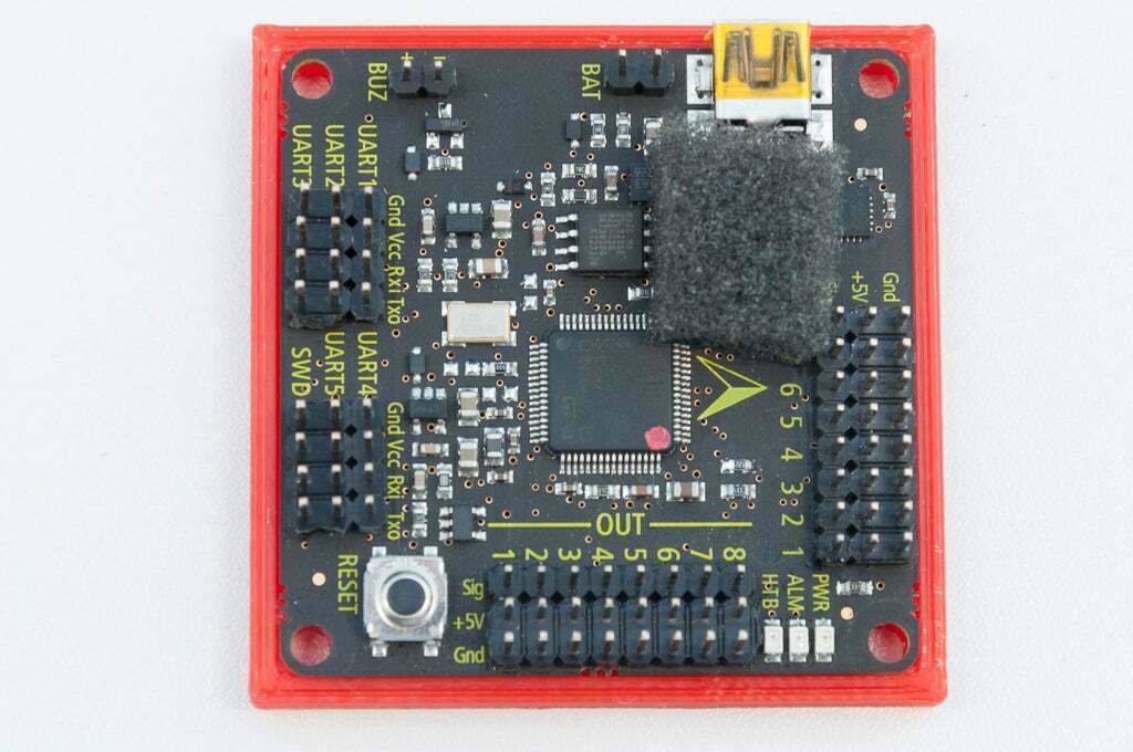 Free STL file Quanton case 🚁 ・Template to download and 3D print・Cults