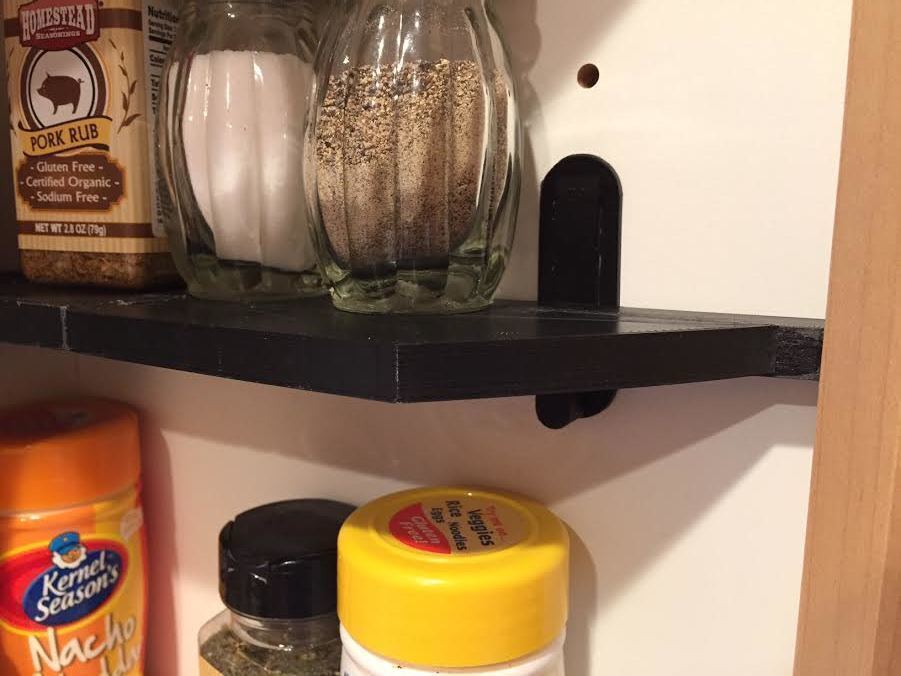 Free STL file Cupboard Shelf pin with clip for 10mm shelf 🧷 ・3D ...