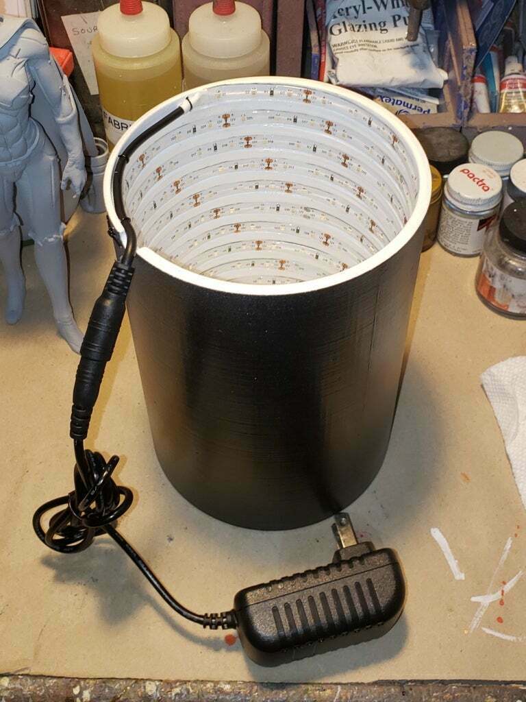 Free STL file Resin Curing Chamber With Lid 🔧 ・3D print model to ...