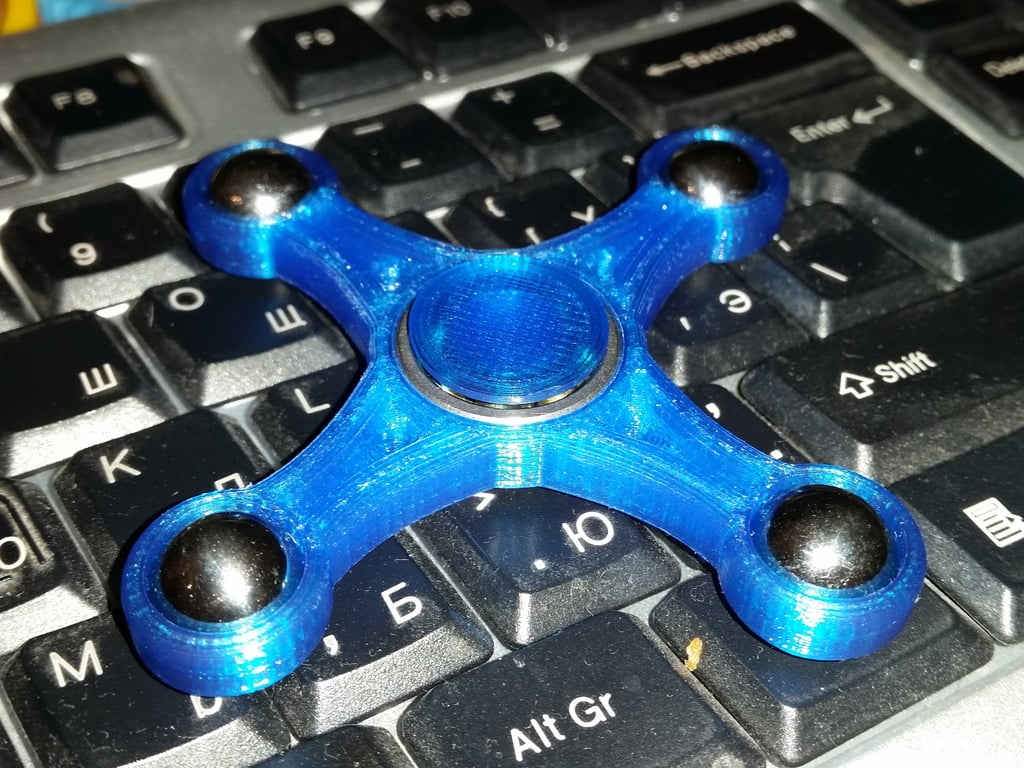 3D printed Spinner with 4 ball bearings・Cults