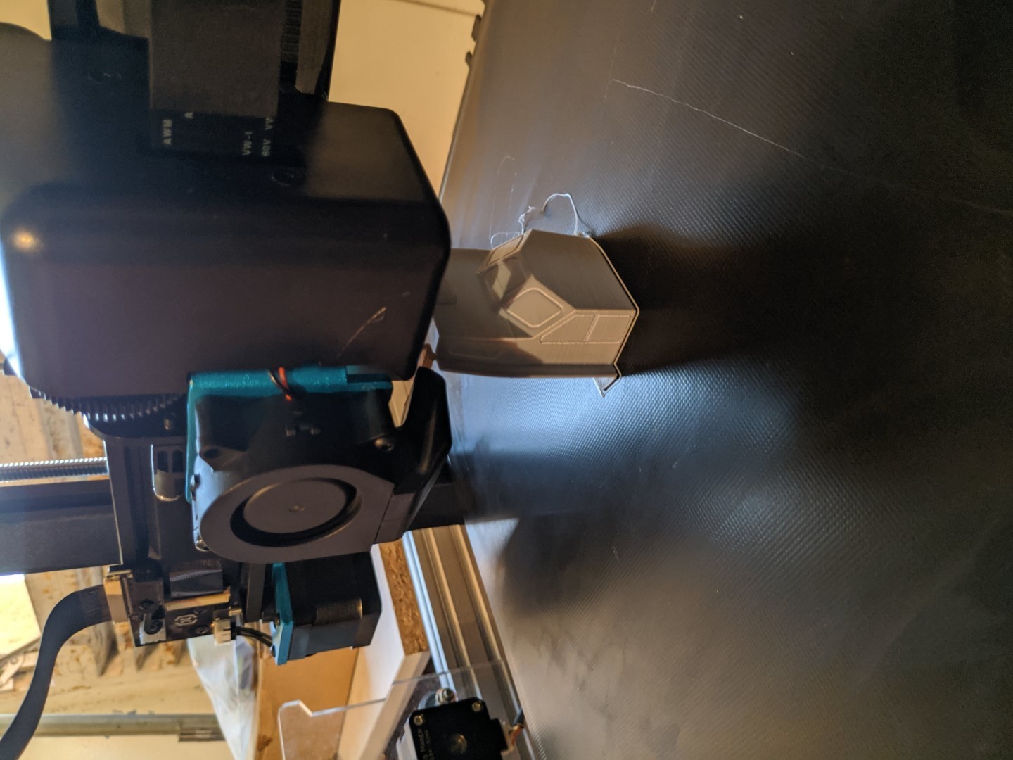 🛥️ Simple Cabin Cruiser Boat "Ivonne"・Free STL File for ・Cults