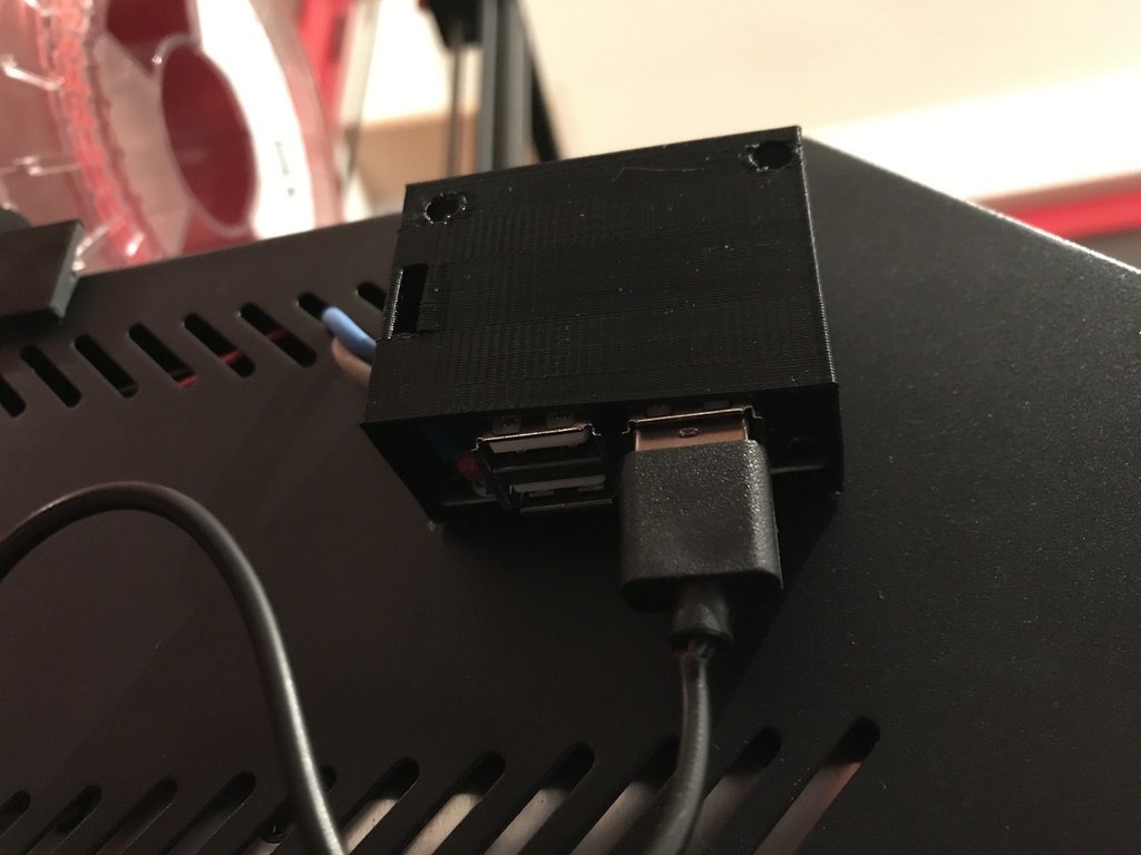 Free 3D file Box for 4 USB 12V to 5V 📦 ・3D printing model to download・Cults