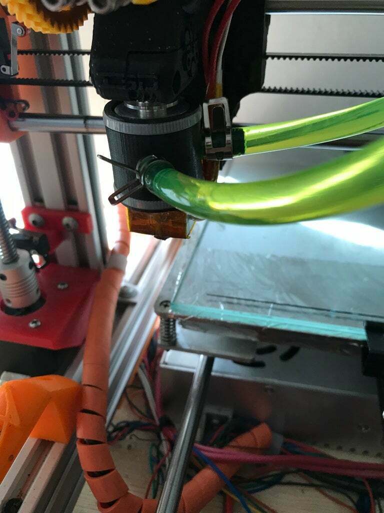 Free STL file Watercooling for E3D V6 🔧 ・3D printing model to download ...