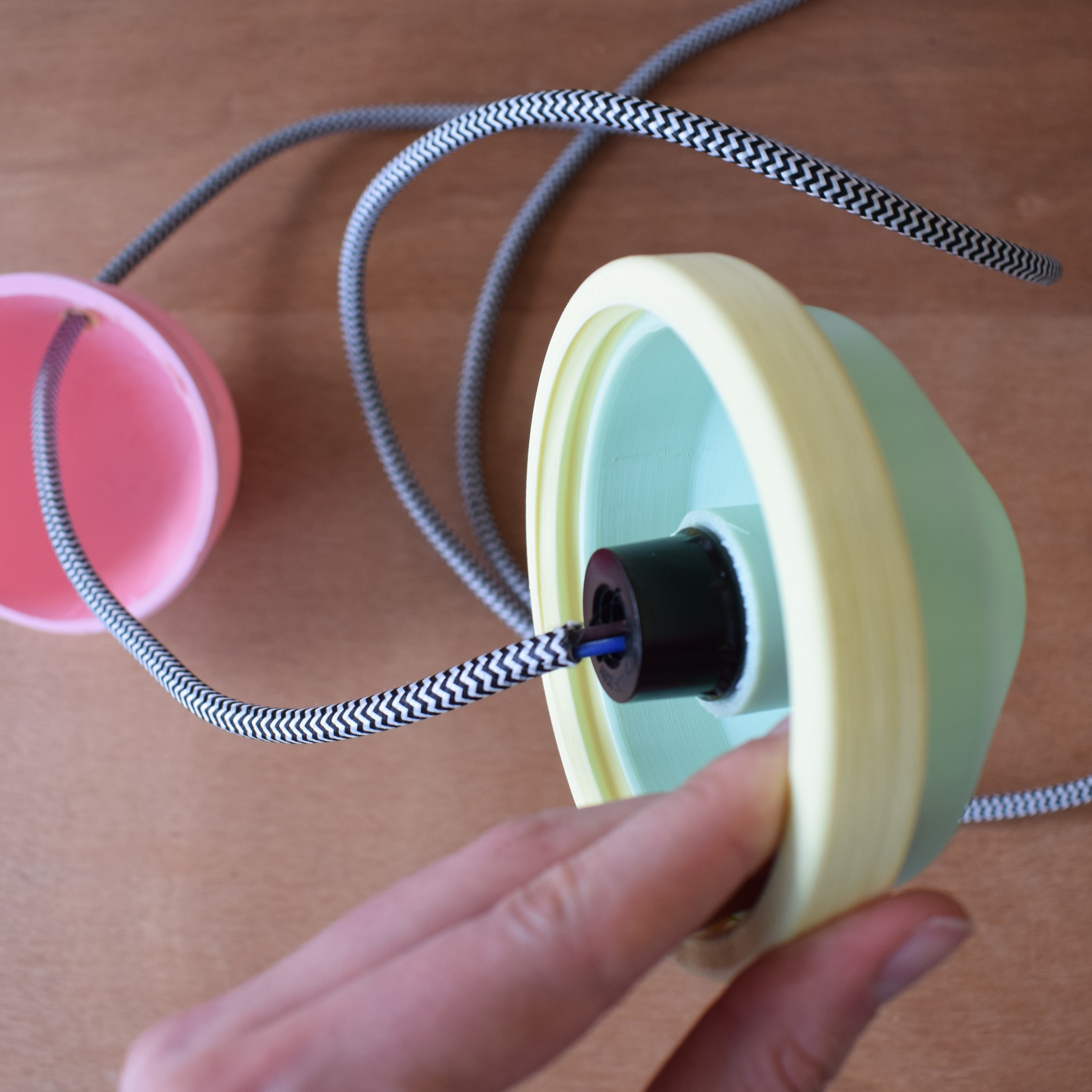 STL file Roly Polly auxiliary lamp 🔦 ・3D print design to download・Cults