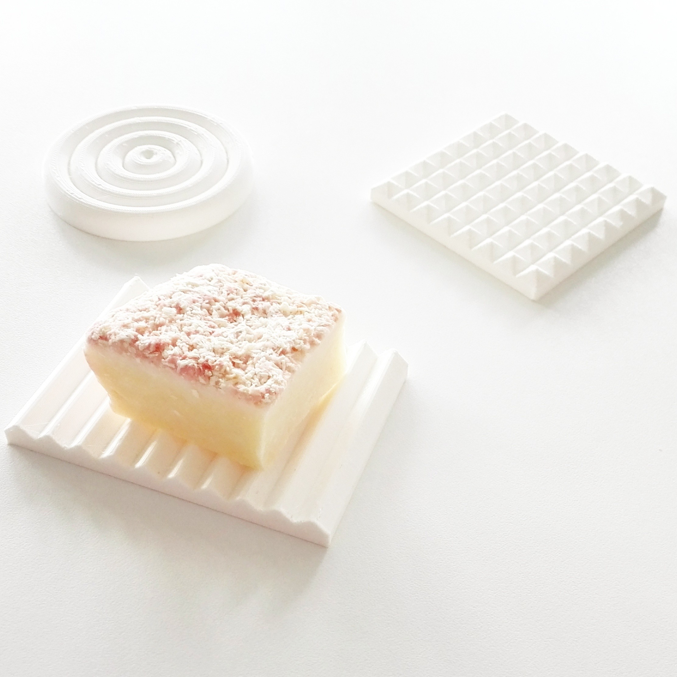 Free STL file Geometric soap holders 🧼 ・3D printable design to download ...