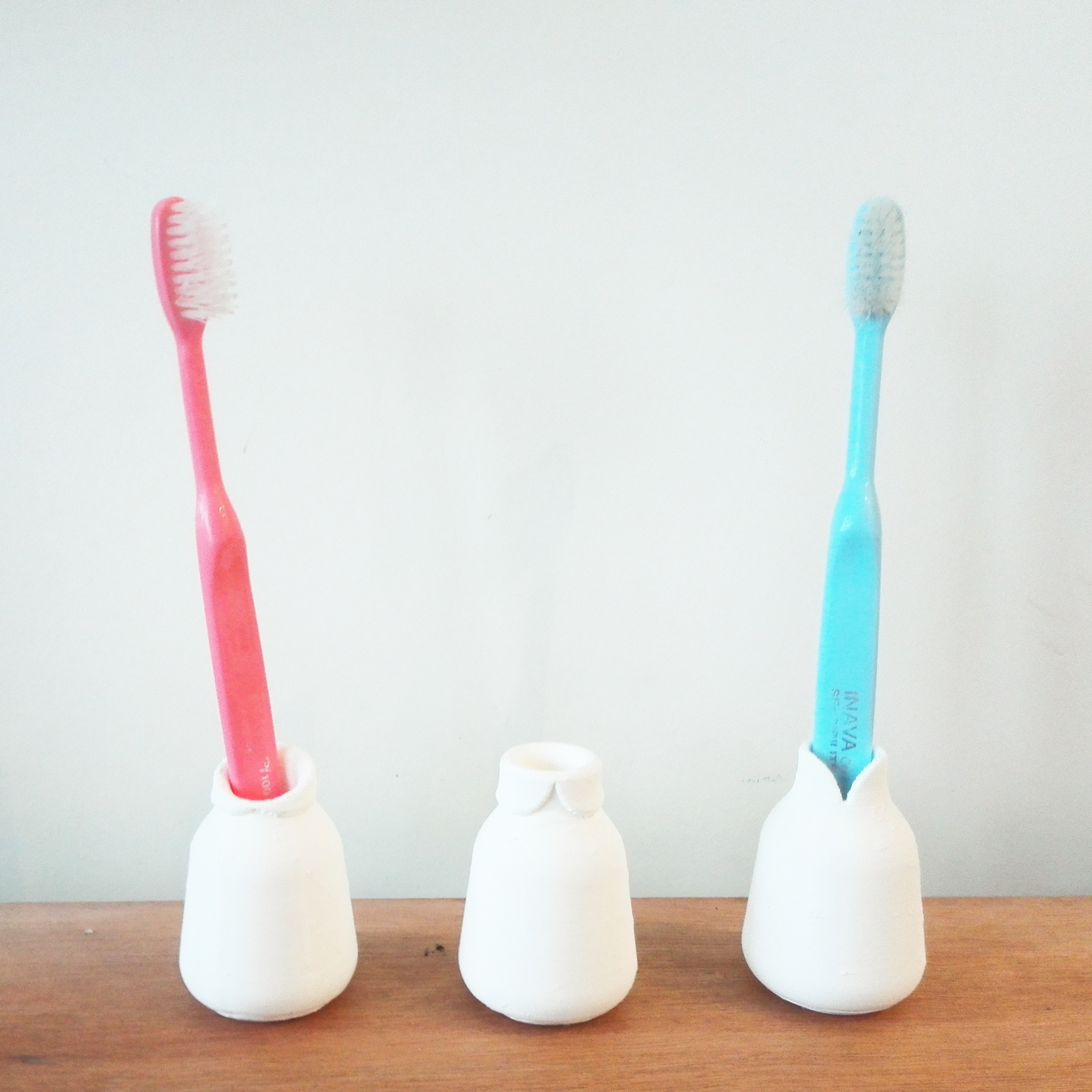 Free STL file Family customisable toothbrush holder 👪 ・Design to ...