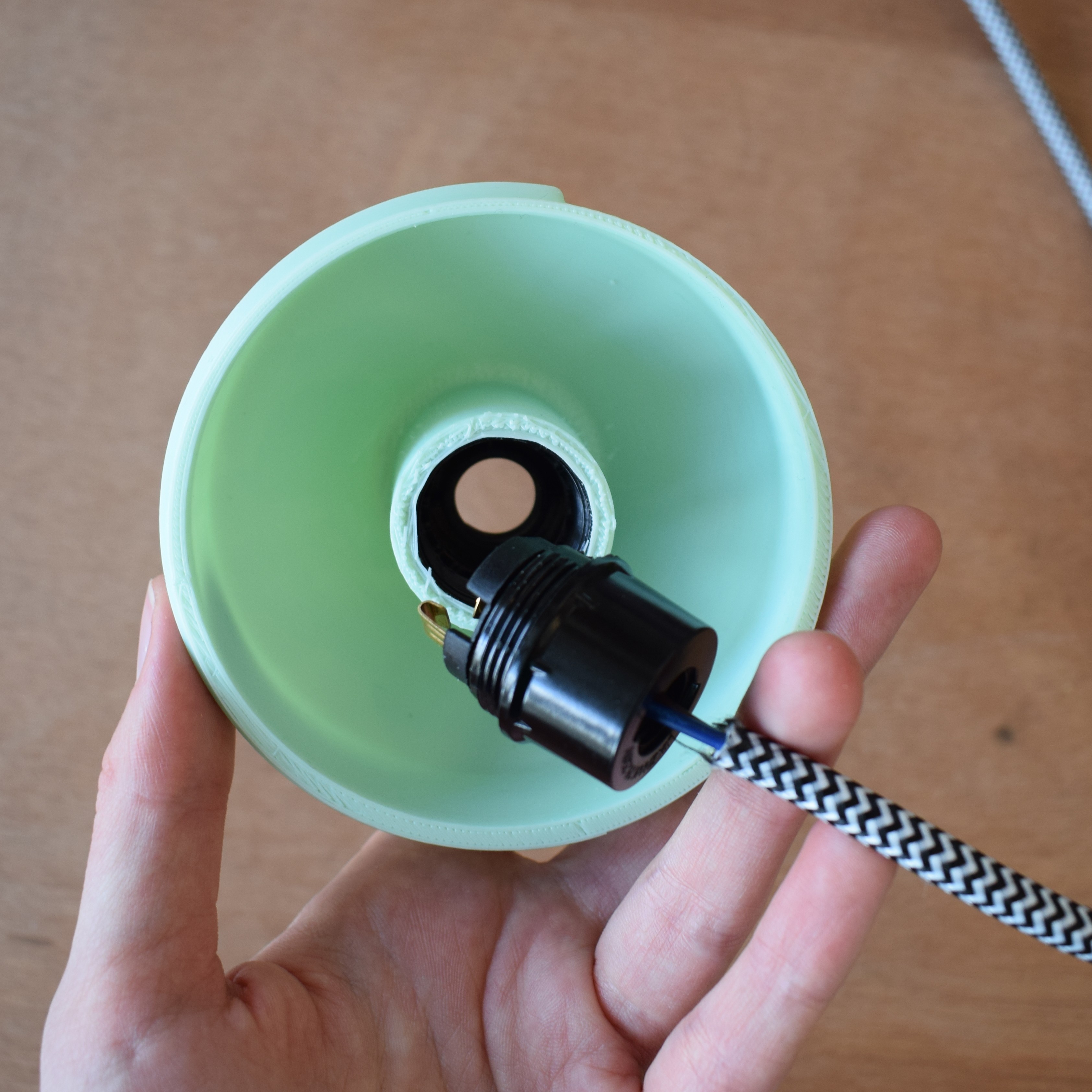 STL file Roly Polly auxiliary lamp 🔦 ・3D print design to download・Cults