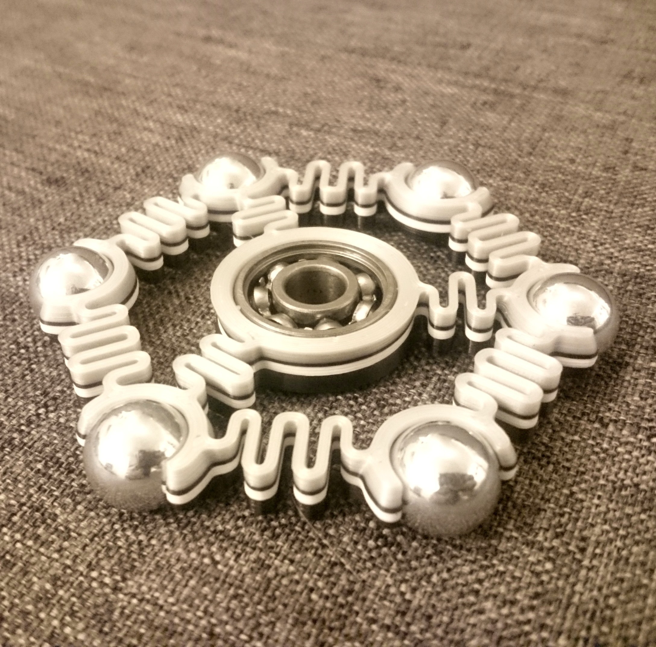 Free STL file Flexi Fidget Hand Spinner 👌 ・3D printing idea to download ...