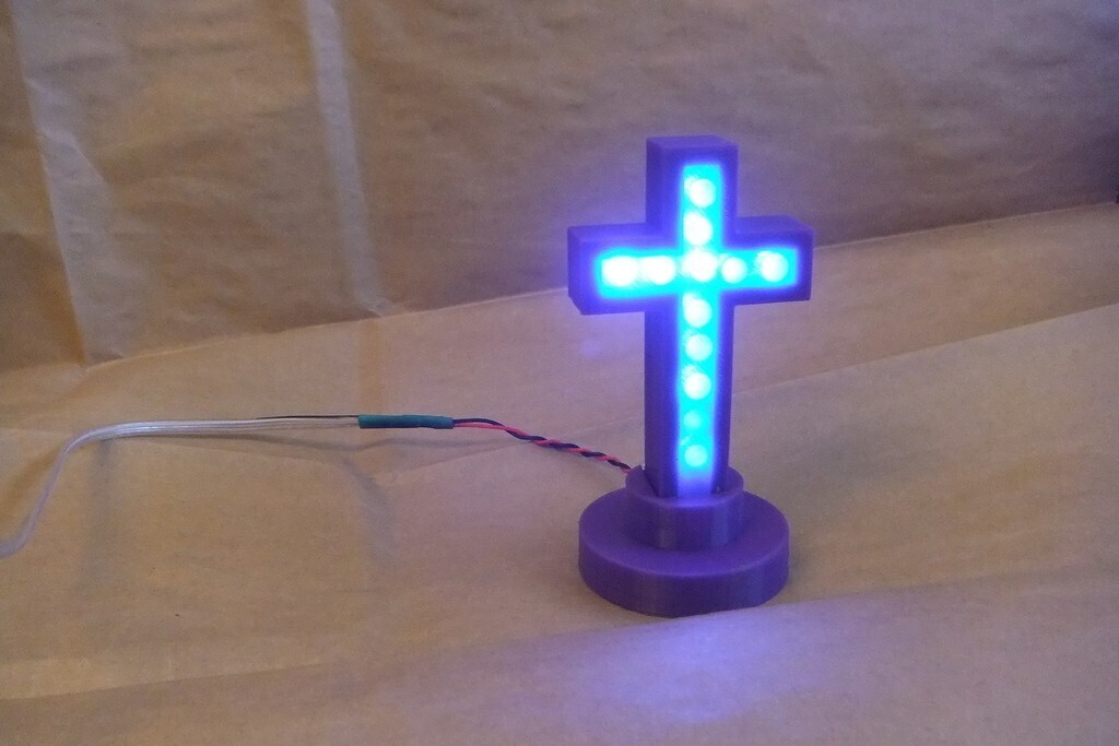 Free STL file vakits 5mm LED Cross Enclosure ・3D print design to ...