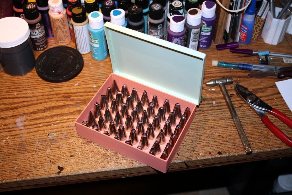 🍰 Cake Decorating Piping Tip Organizer Case・Free STL File for ・Cults