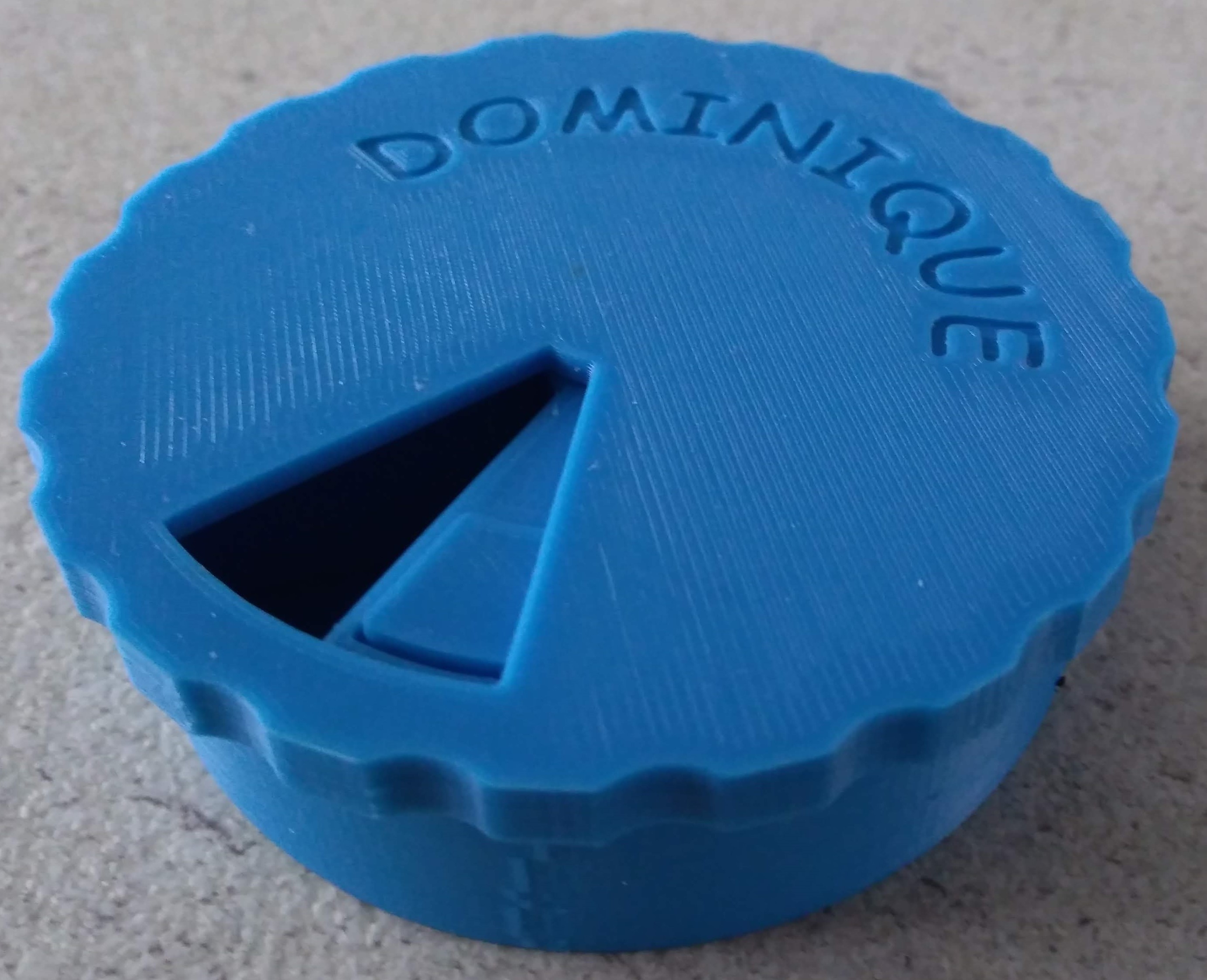 Fichier STL gratuit Pilulier Semainier 🏠 ・Design pour impression 3D à ...