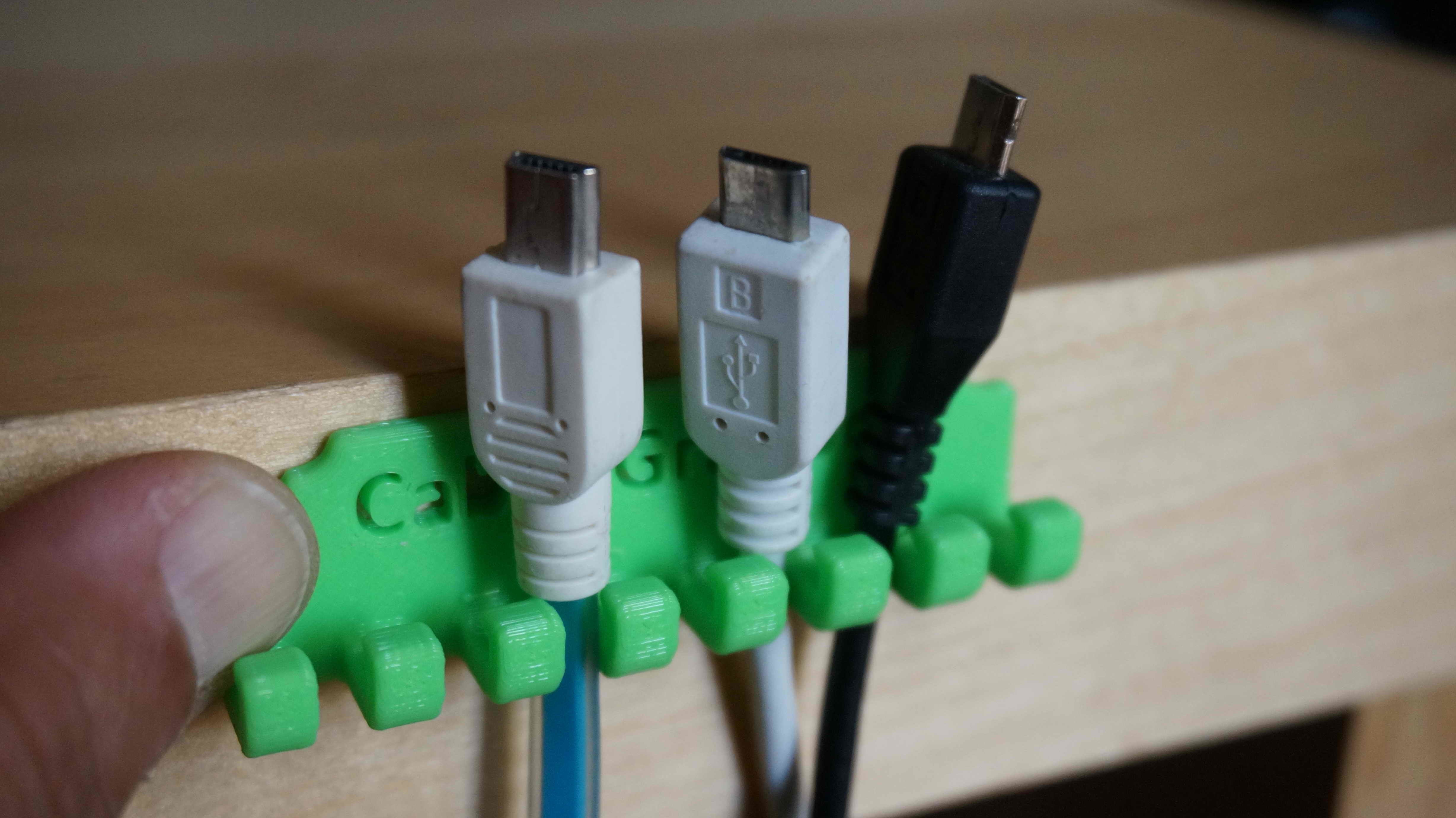 3D printed Cable grabber for USB Cables • made with Creality3D CR-10・Cults