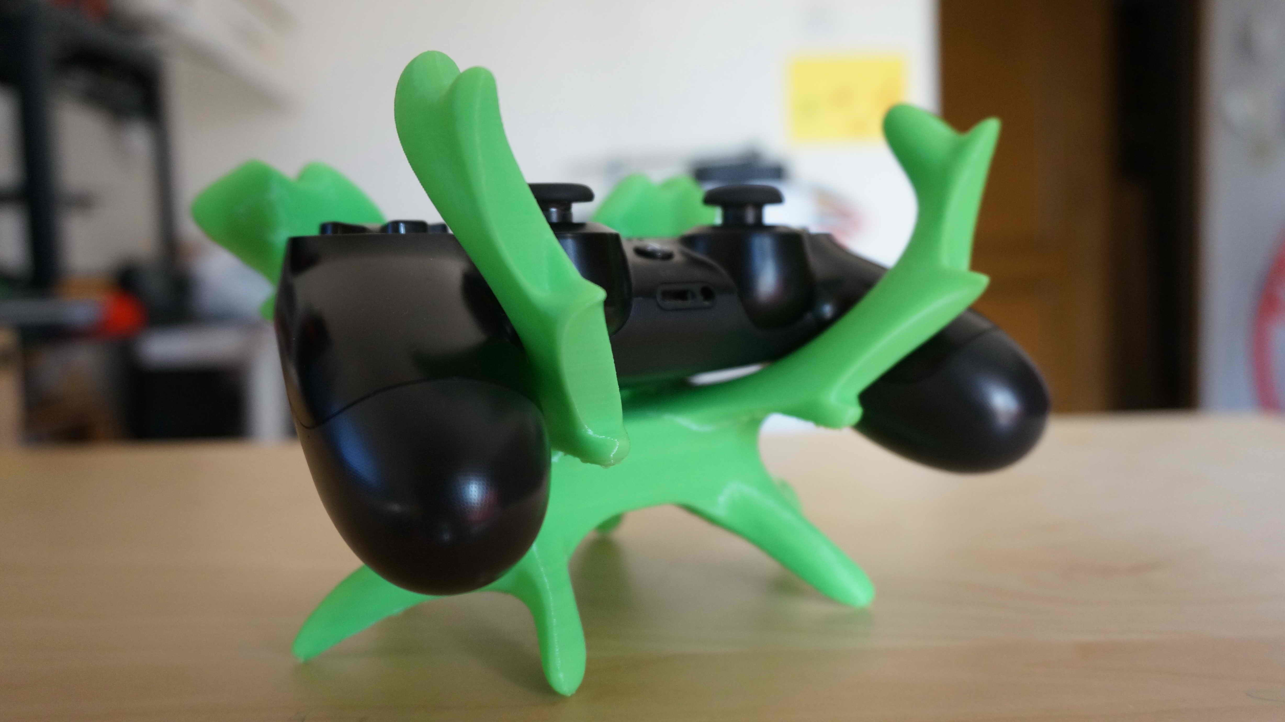 3D printing PS4 Controller Holder • made with Creality3D CR-10・Cults
