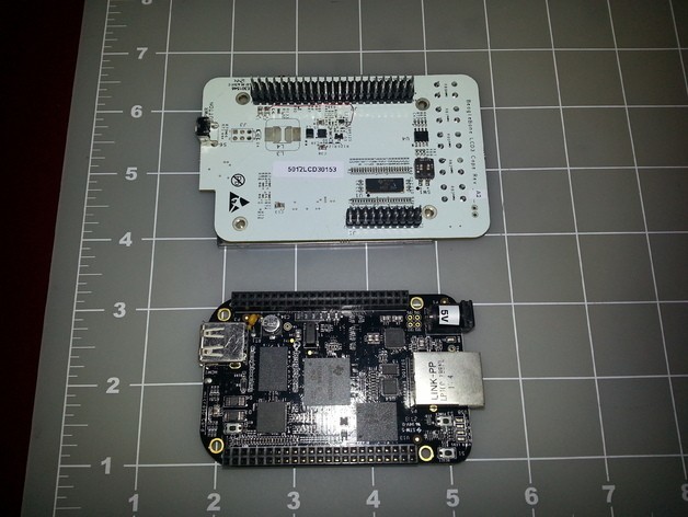 Fichier STL gratuit Boîtier pour Beaglebone et écran LCD 📱 ・Objet pour impression 3D à ...