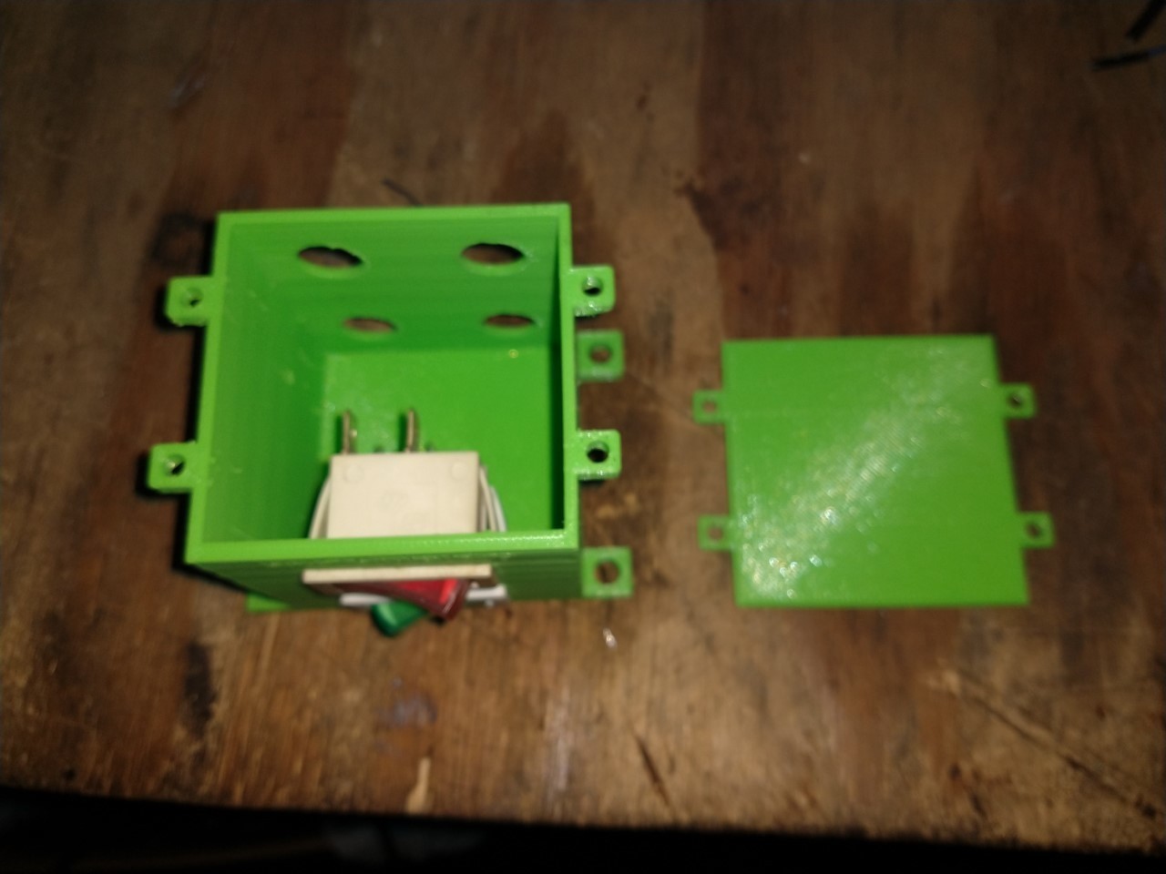 STL file BOX ON/OFF 📦 ・3D printer design to download・Cults