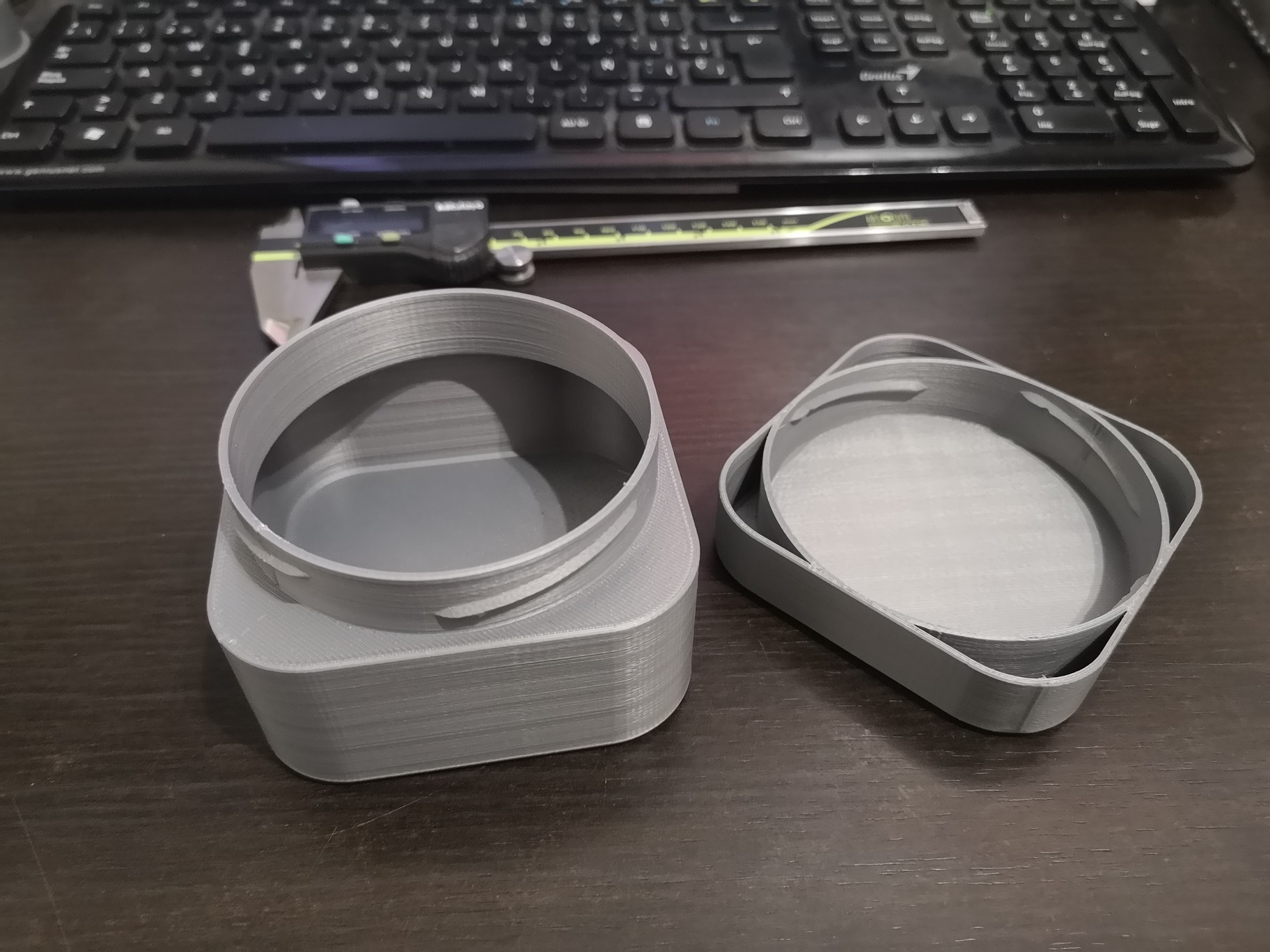 STL file SCREW CAP BOX 🧢・3D printer design to download・Cults