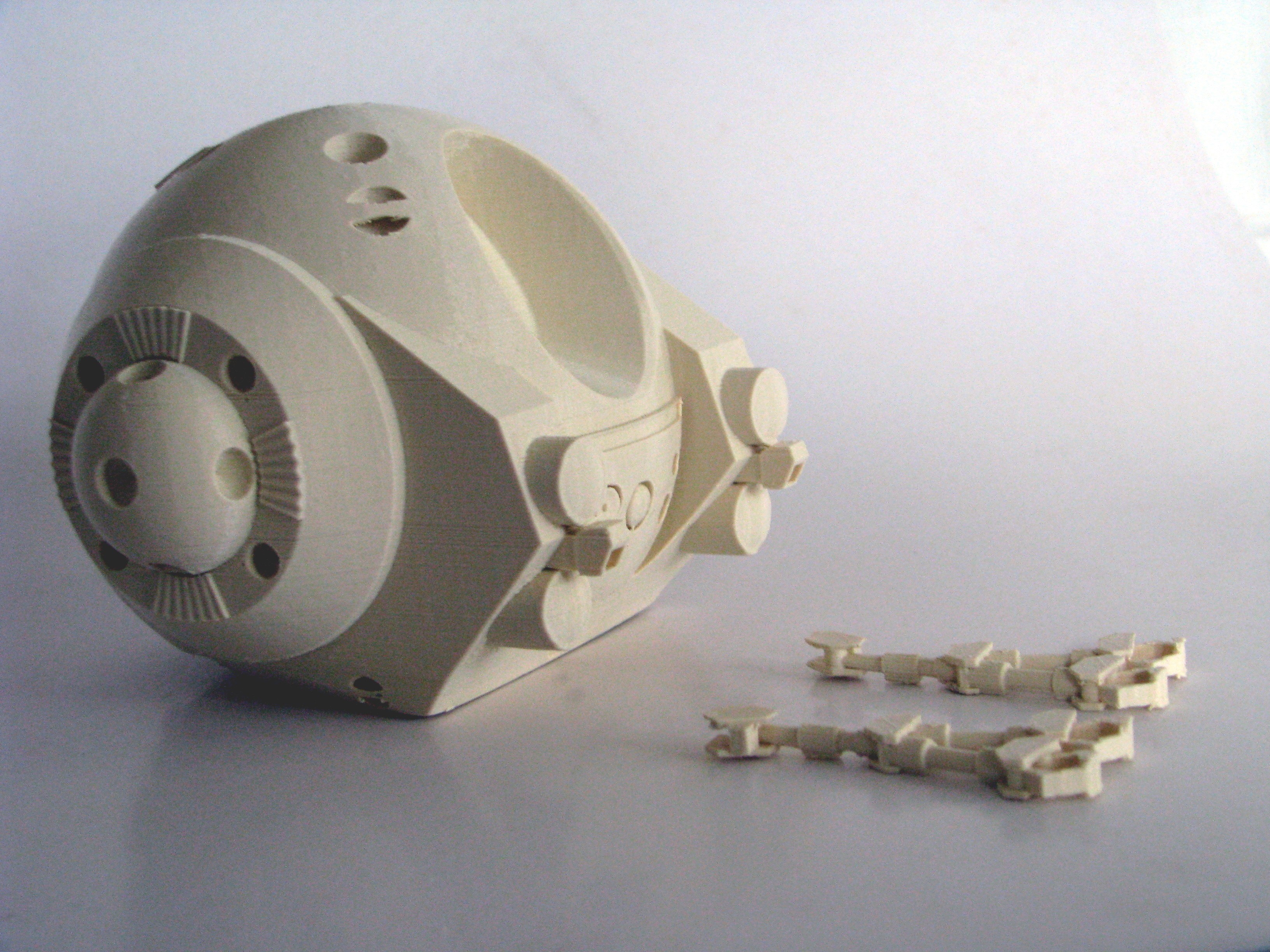 🛰 EVA Pod from 2001: A Space Odyssey・Free STL File for ・Cults