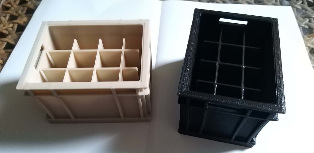 Free 3D file a case for 12 AA batteries 📦 ・3D print model to download・Cults