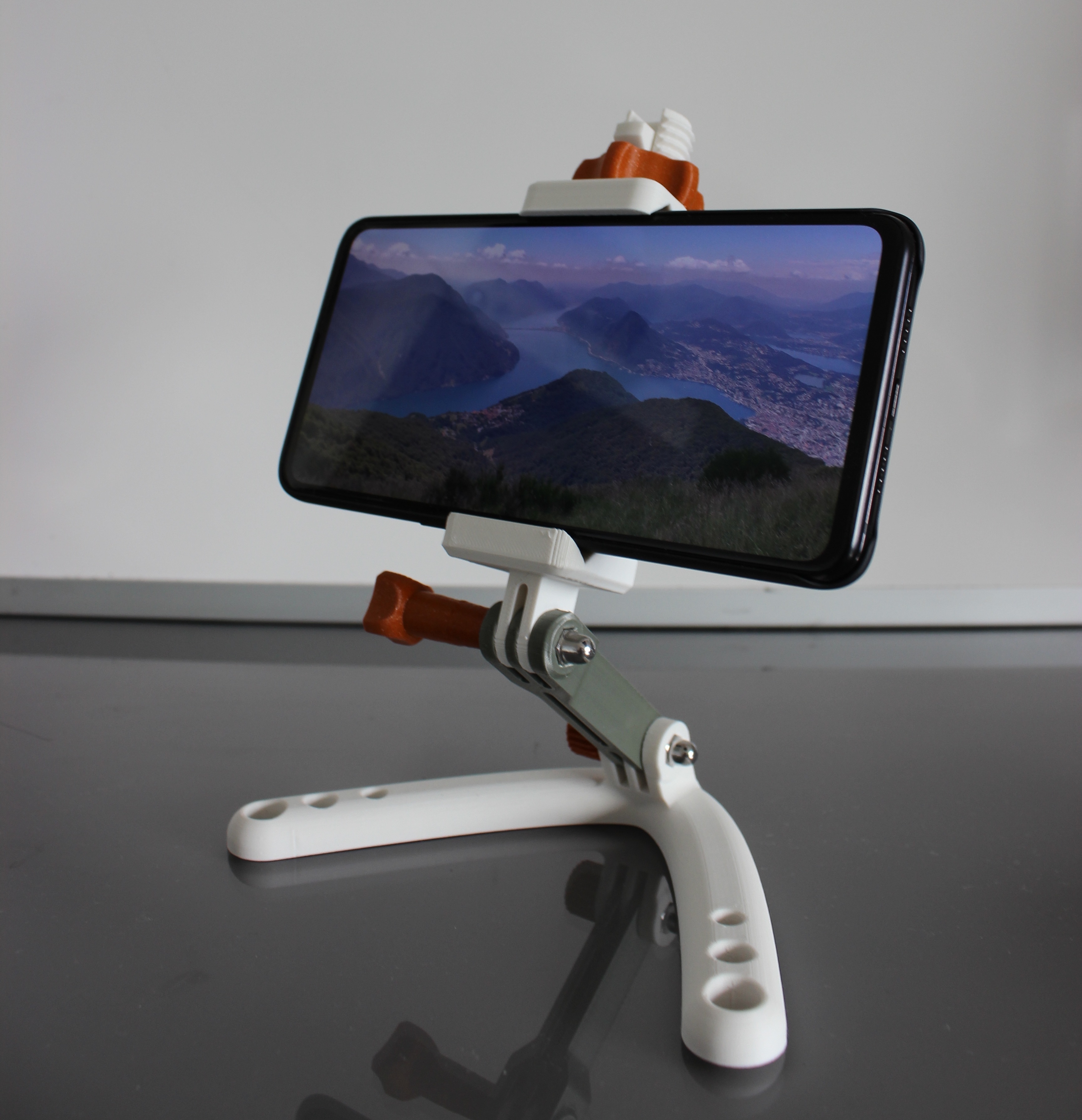 📞 Universal Phone GoPro Mount・Free STL File for ・Cults